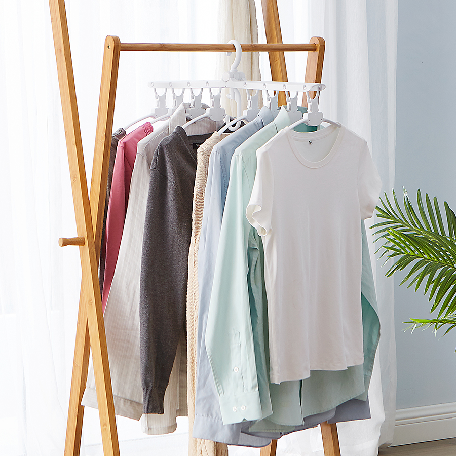 Folding_Clothes_Hangers_with_360_Rotation_3 – Trenz